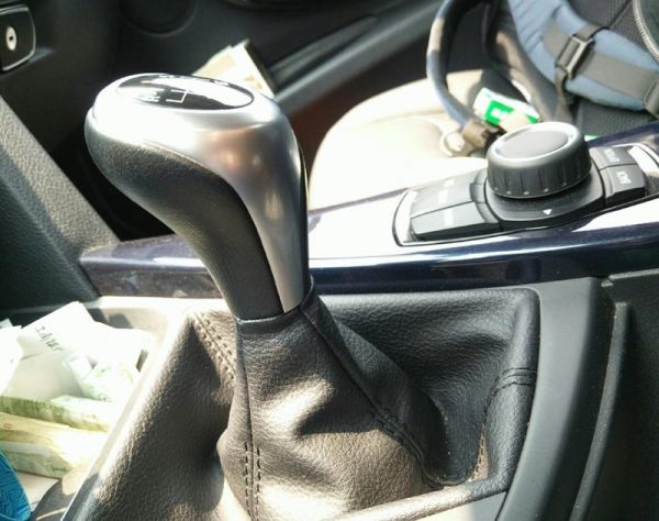 BMW 2013 320Li Manual Shift Knobs Replacement