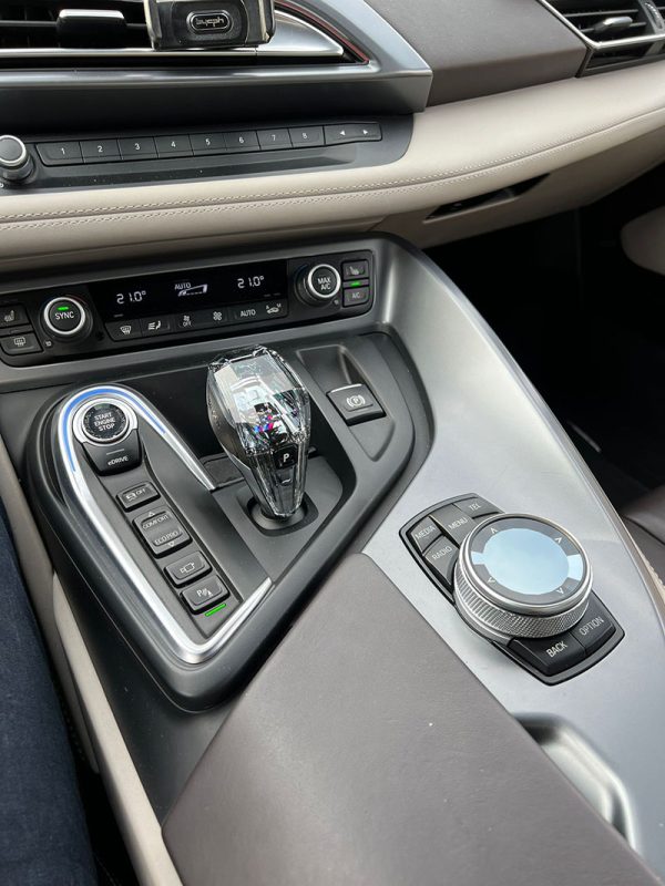 BMW Crystal Shifter Knob RND Logo F30 F25 F15 F16 G30 | Coolshiftknobs