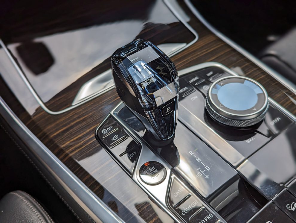 BMW X5 Crystal Shifter 4Pcs Package Installation Cases | Coolshiftknobs