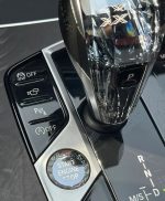 BMW X5 Crystal Shifter 4Pcs Package Installation Cases | Coolshiftknobs