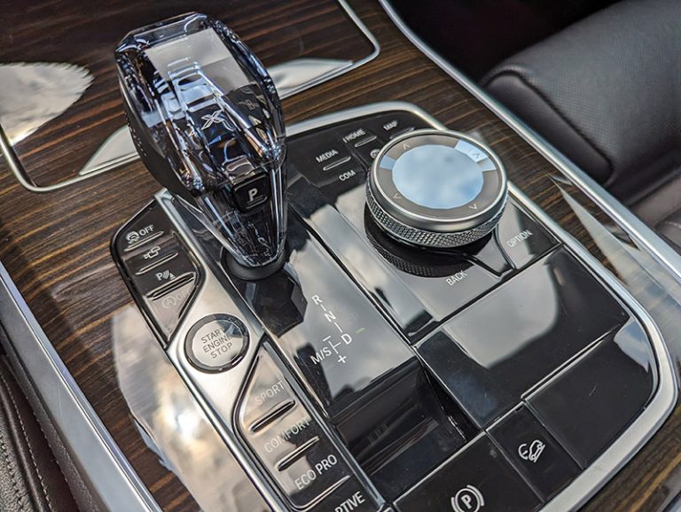 Interior Upgrade BMW Crystal Shifter Installation Cases | Coolshiftknobs